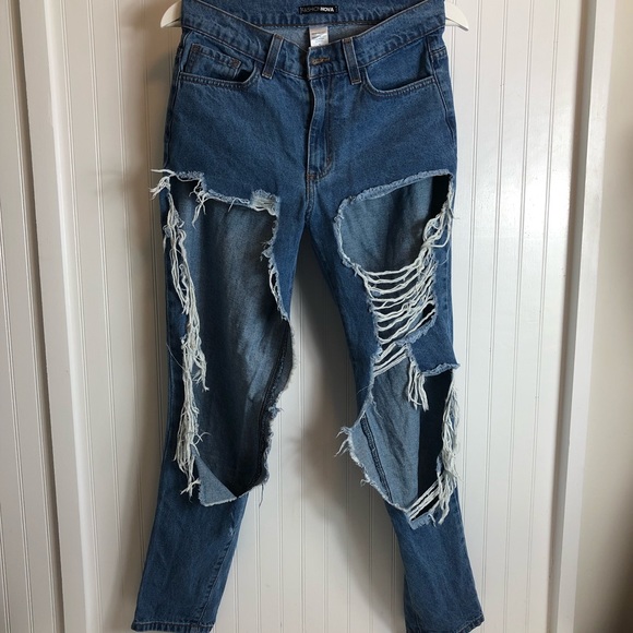 Fashion Nova | Jeans | Fashion Nova Ripped Jeans | Poshmark